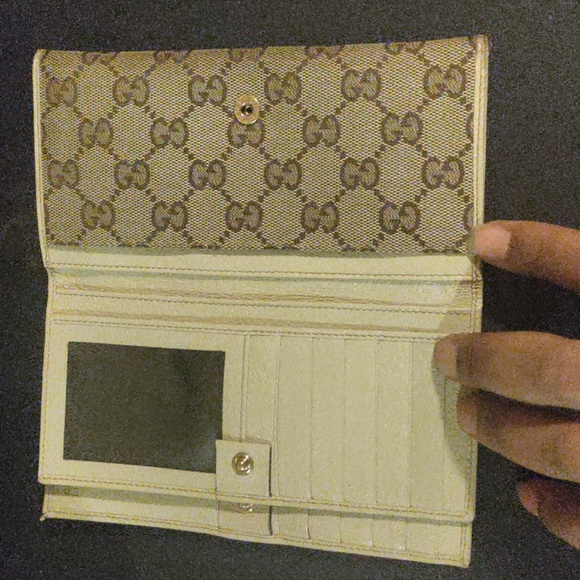 Gucci | Bags | Gucci Double Snap Cream Wallet With Monogram Pattern ...